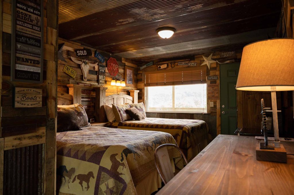 Best Places to Stay on Table Rock Lake – Flat Creek Lodge